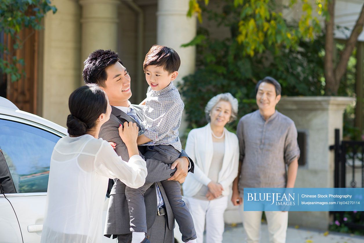 Three generations Chinese family-High-res stock photo for download