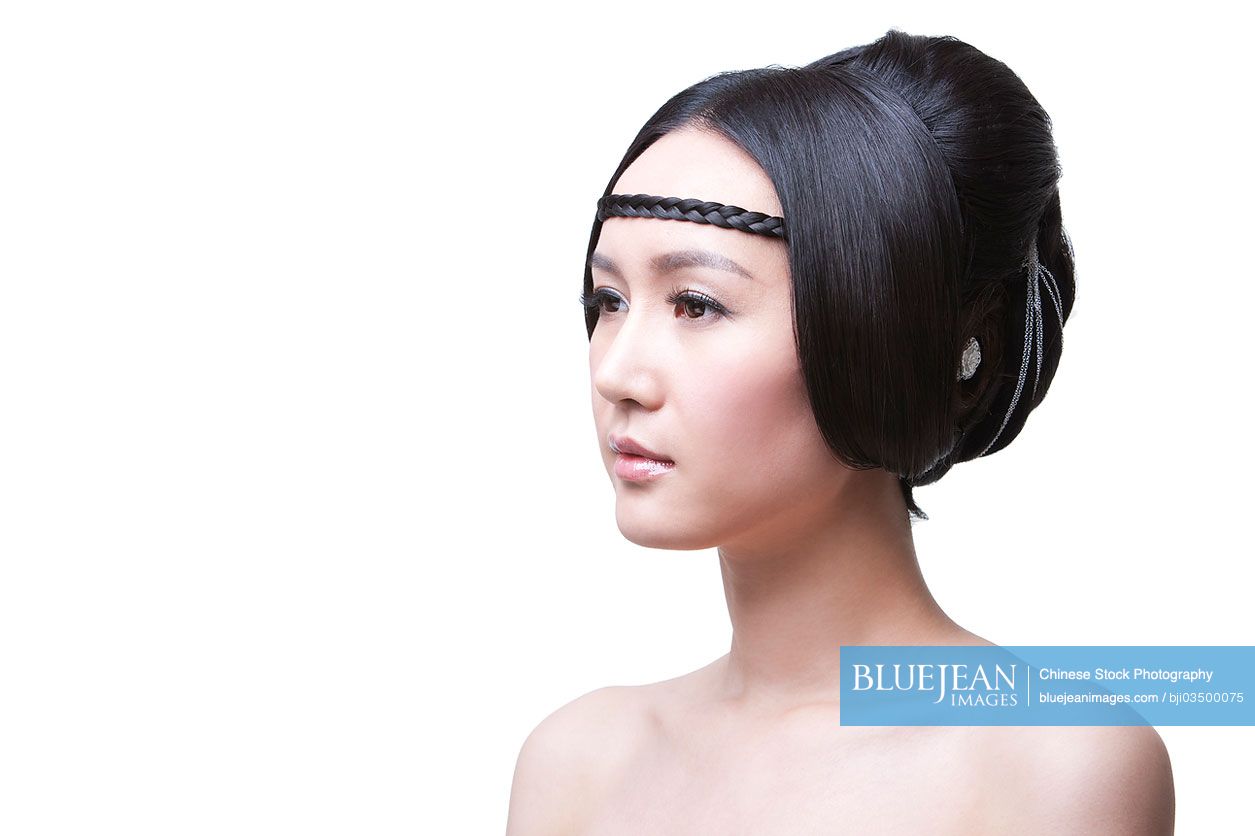 Head shot of beautiful Chinese woman with ancient hairstyle-High-res ...