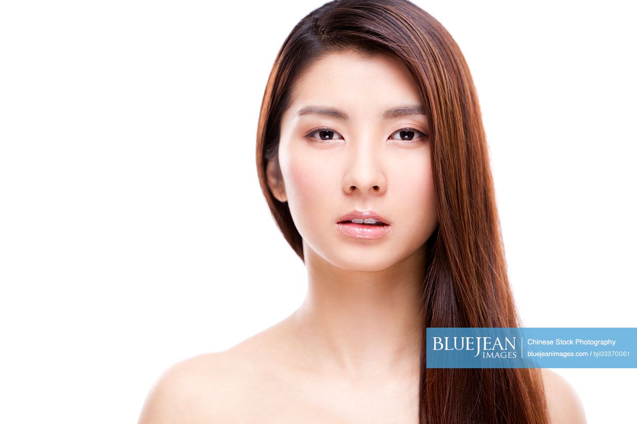 Portrait of young beautiful Chinese woman-High-res stock photo for download