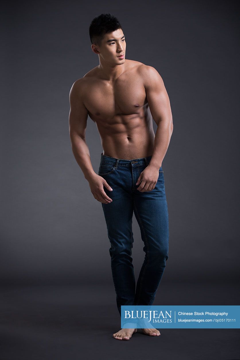 Young Chinese muscular man-High-res stock photo for download
