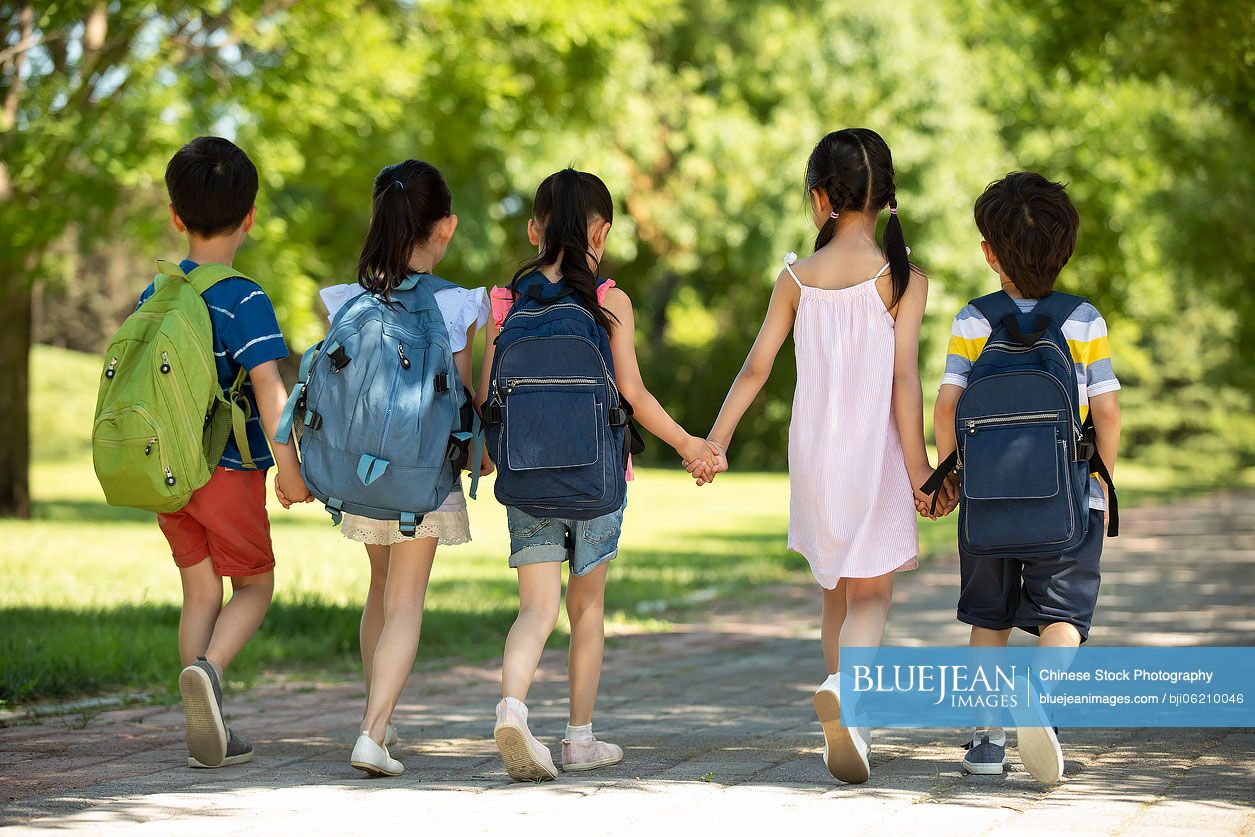 Chinese children going to school-High-res stock photo for download
