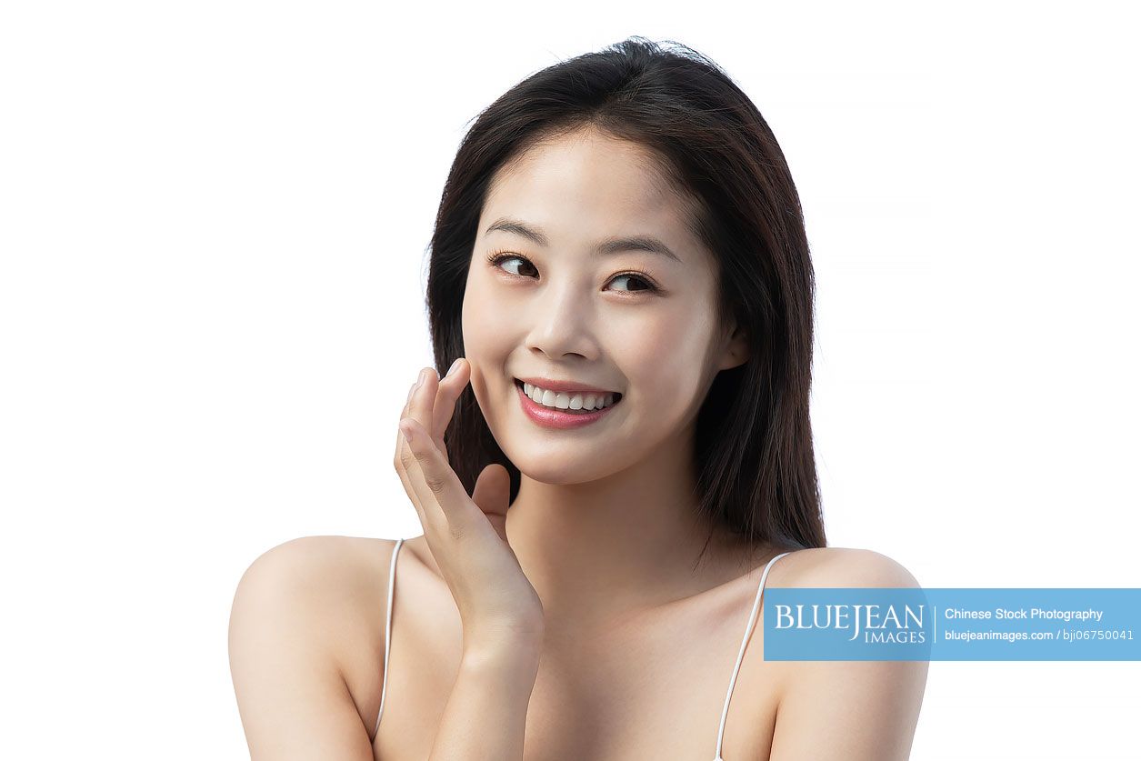 Studio shot of beautiful young Chinese woman-High-res stock photo for download