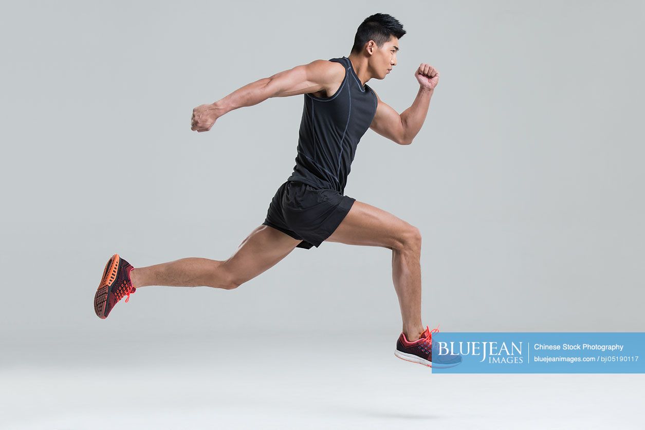 Male Chinese athlete running-High-res stock photo for download