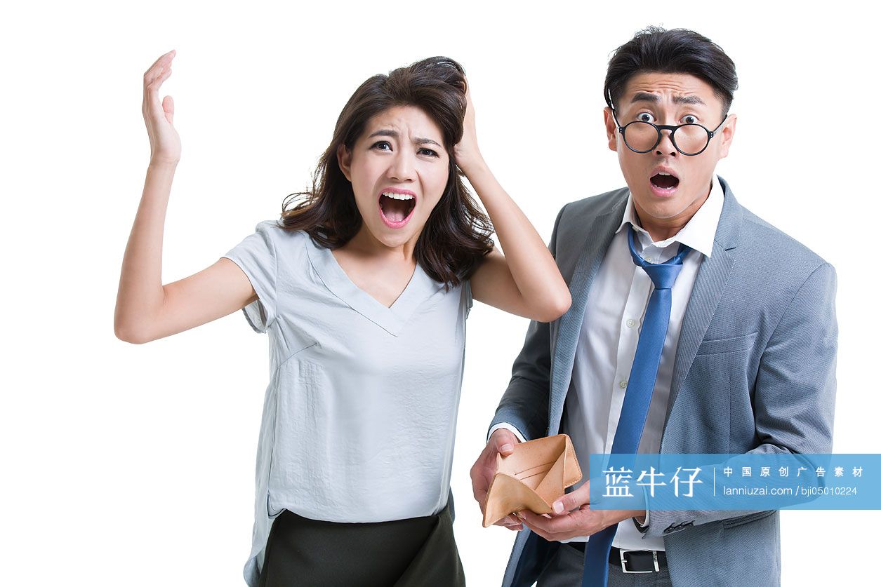 震惊的年轻夫妇拿着空钱包 蓝牛仔影像 中国原创广告影像素材