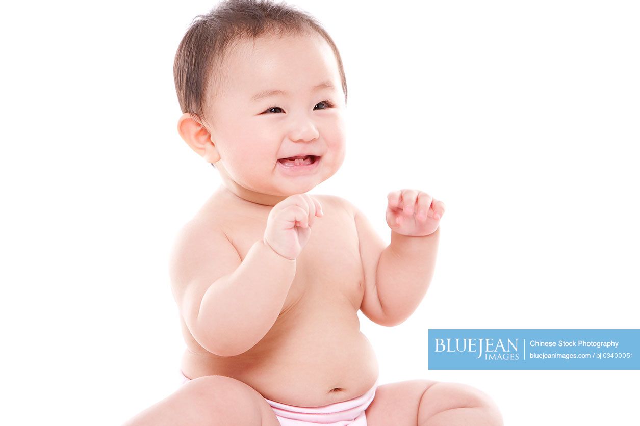 Cute Chinese baby girl with sweet smile-High-res stock photo for download