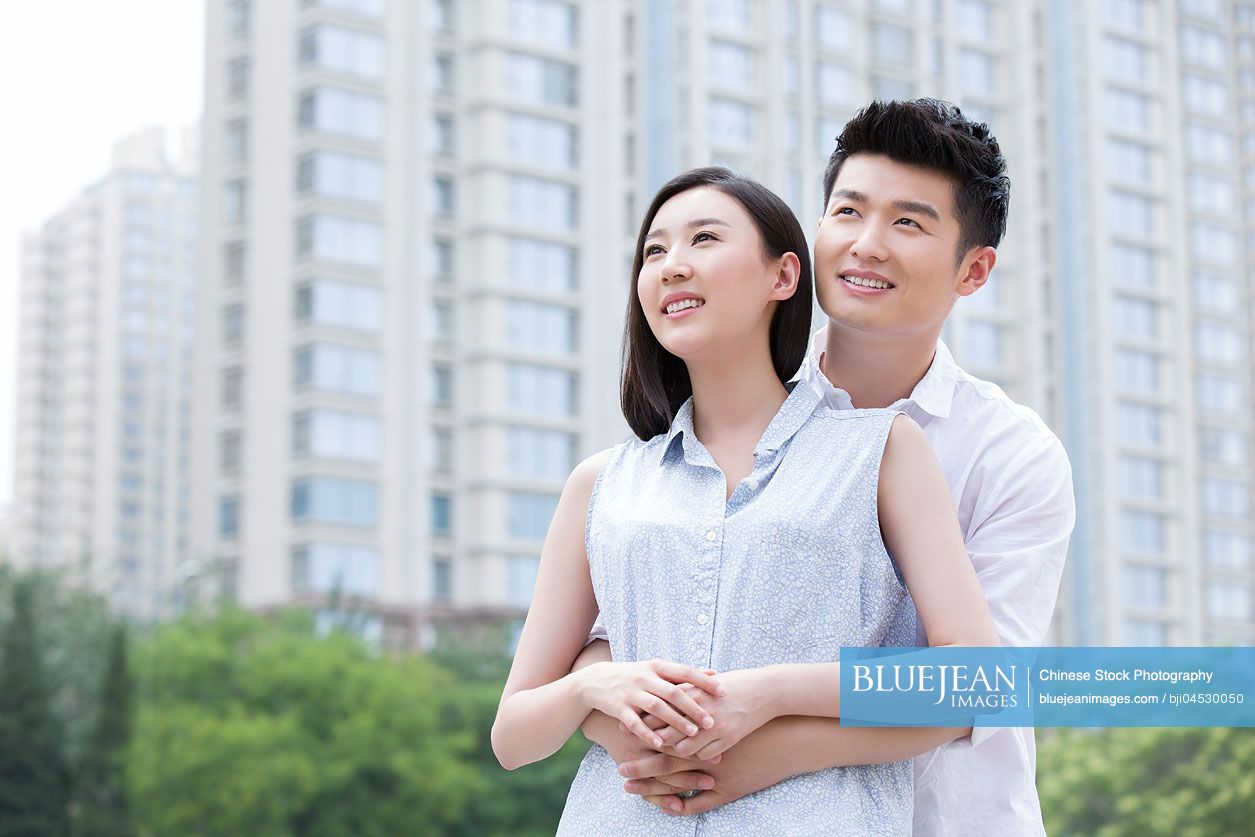 Happy young Chinese couple-High-res stock photo for download