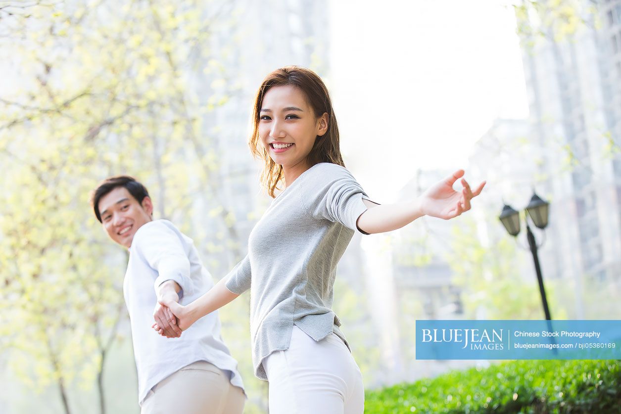 Happy young Chinese couple-High-res stock photo for download