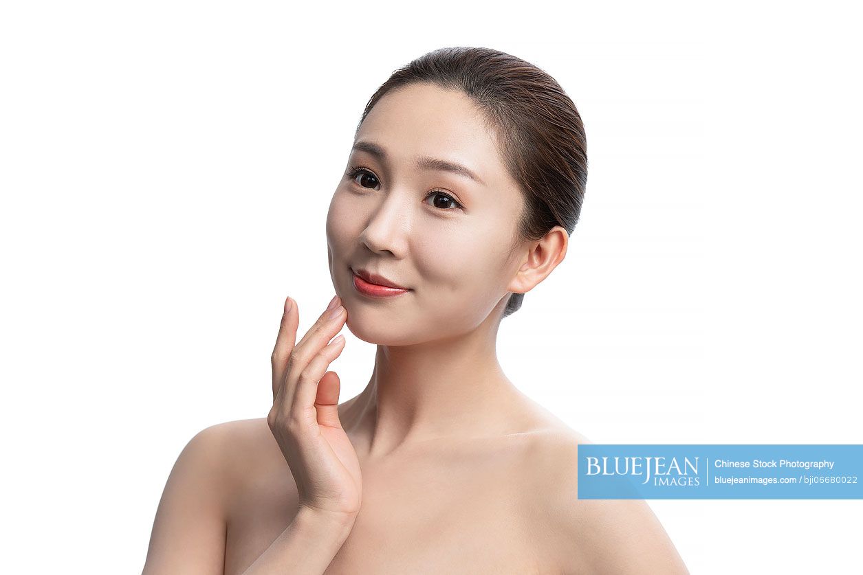 Studio shot of beautiful young Chinese woman-High-res stock photo for download