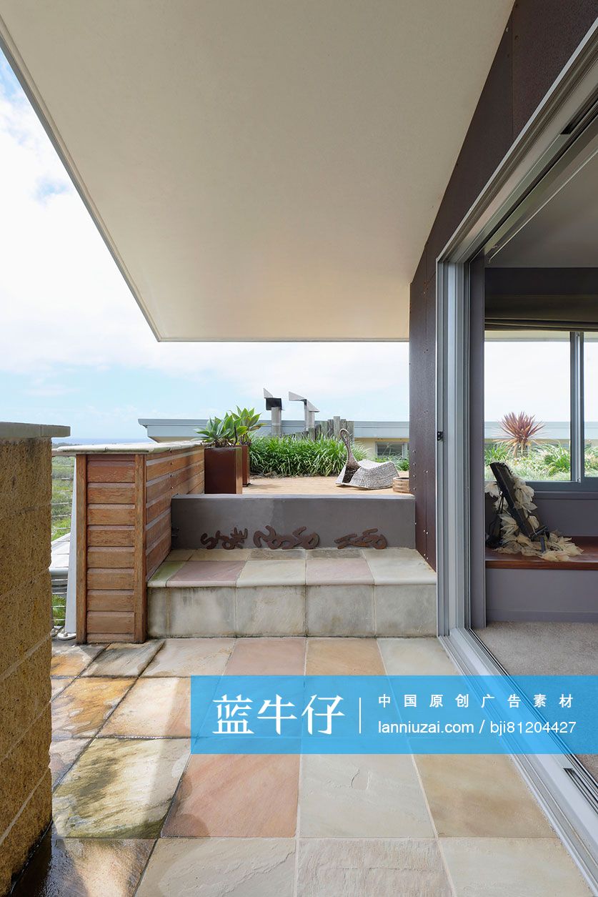 Open terrace with slate tiles-蓝牛仔影像-中国原创广告影像素材