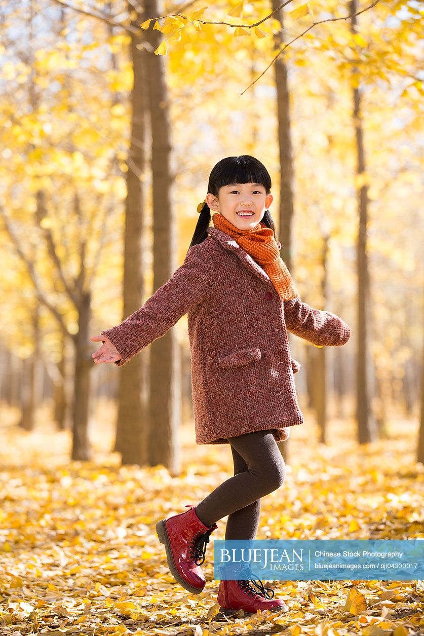 Portrait of lovely Chinese girl-High-res stock photo for download