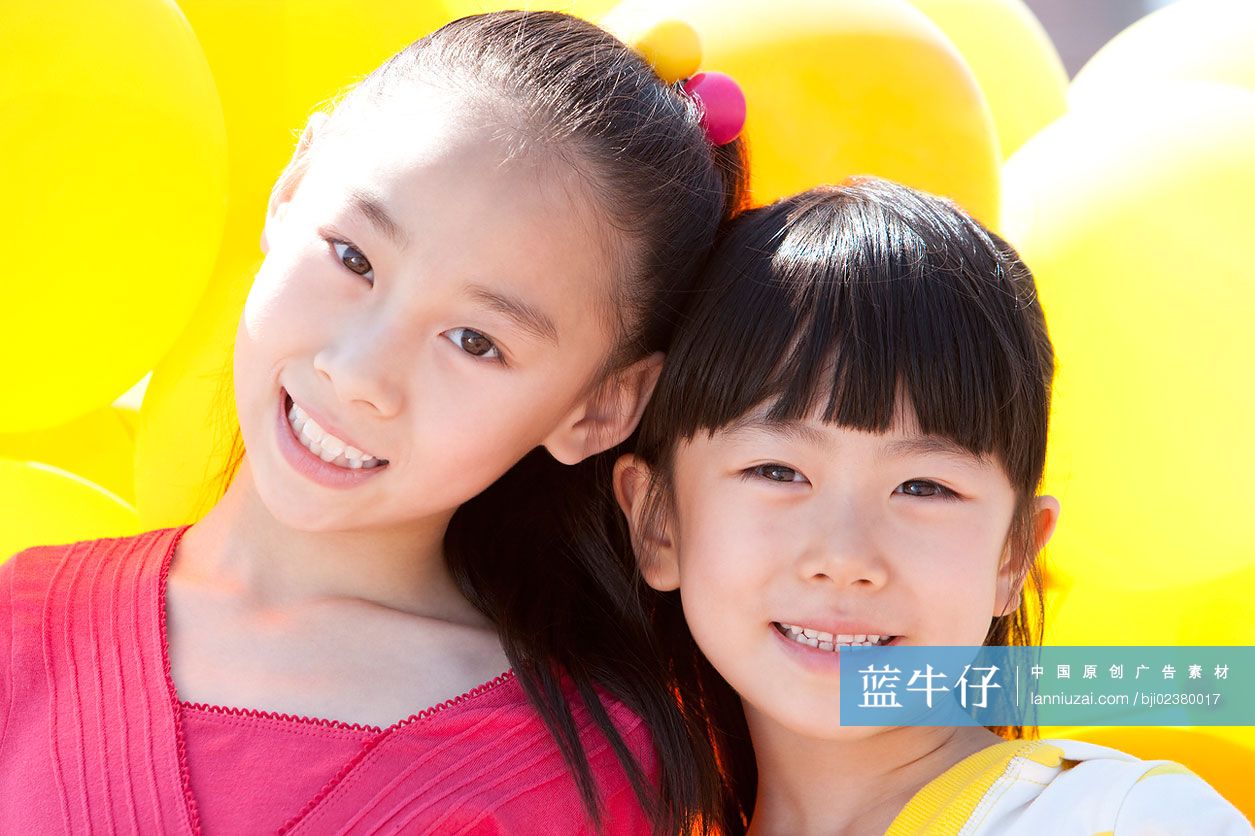 儿童和气球-蓝牛仔影像-中国原创广告影像素材 儿童和气球-蓝牛仔影像-中国原创广告影像素材