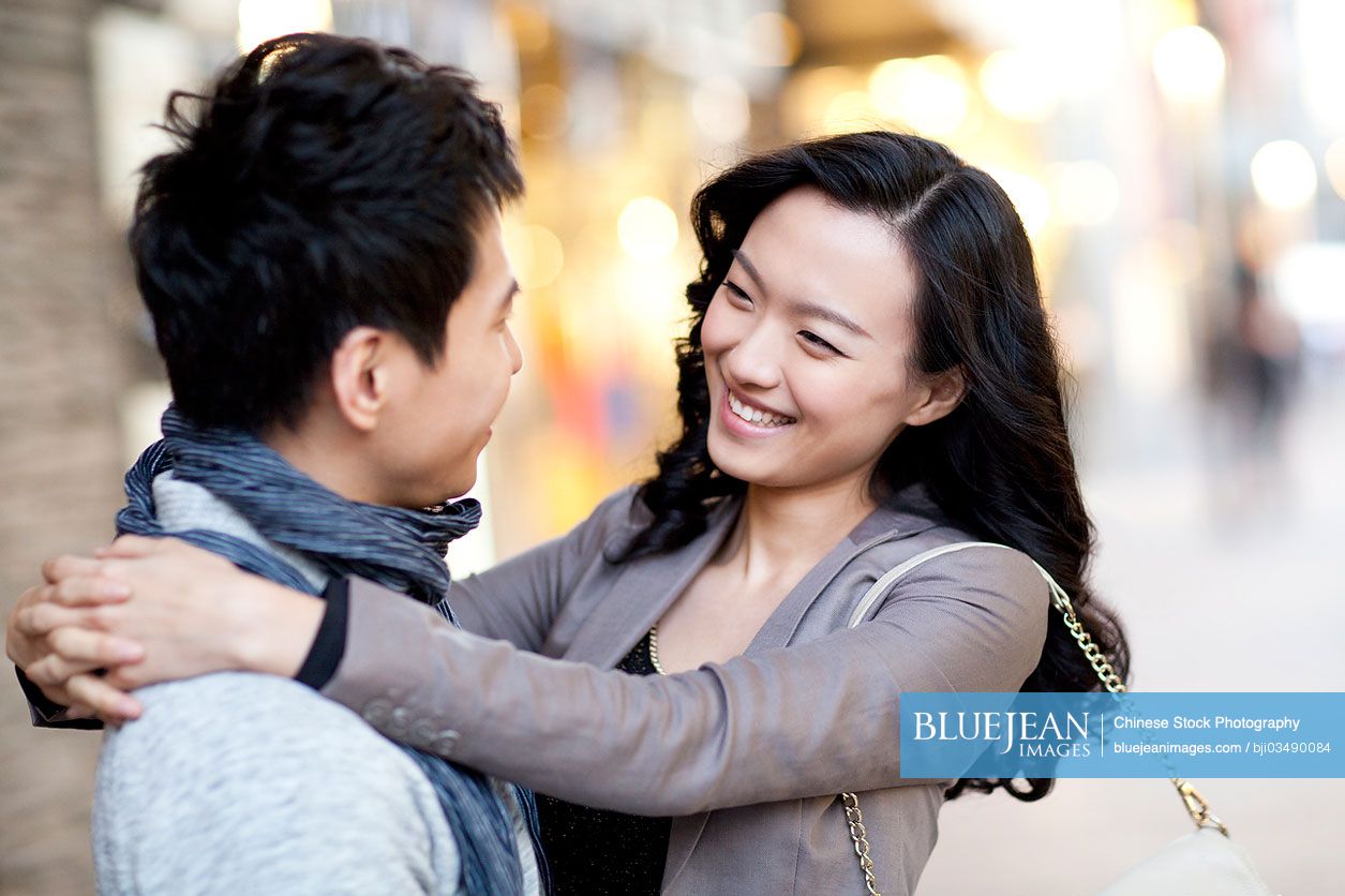 Sweet young Chinese couple-High-res stock photo for download