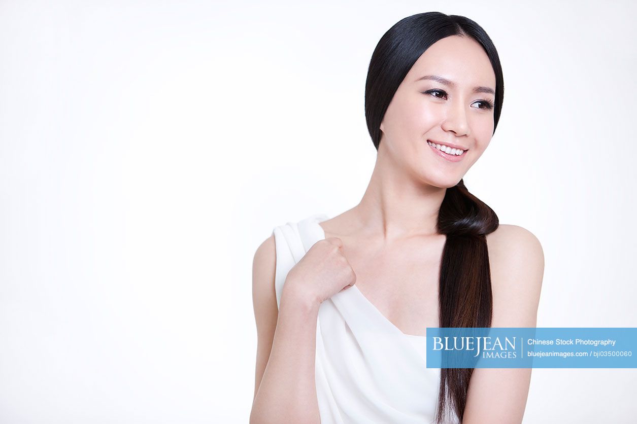 Beautiful young Chinese woman-High-res stock photo for download