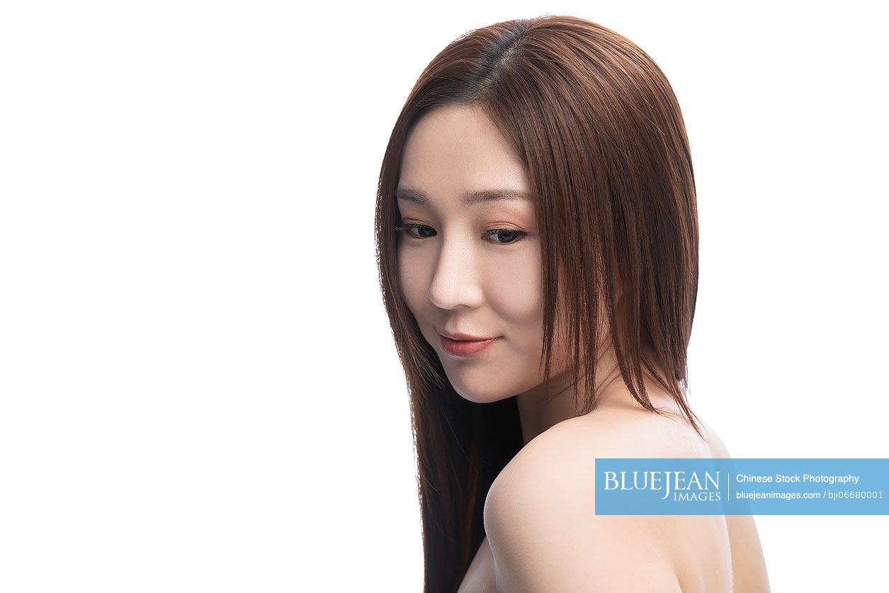 Studio shot of beautiful young Chinese woman-High-res stock photo for download