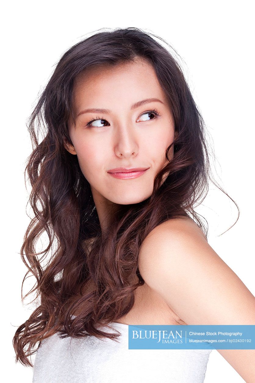 Portrait of a beautiful young Chinese woman-High-res stock photo for download